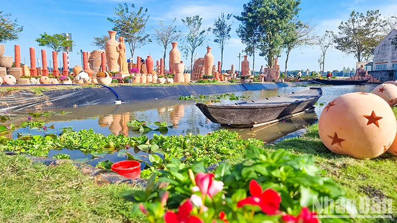 Gốm Vĩnh Long: Khám Phá Sâu Sắc Vẻ Đẹp và Di Sản Văn Hóa | Hiệp Lợi IV ...
